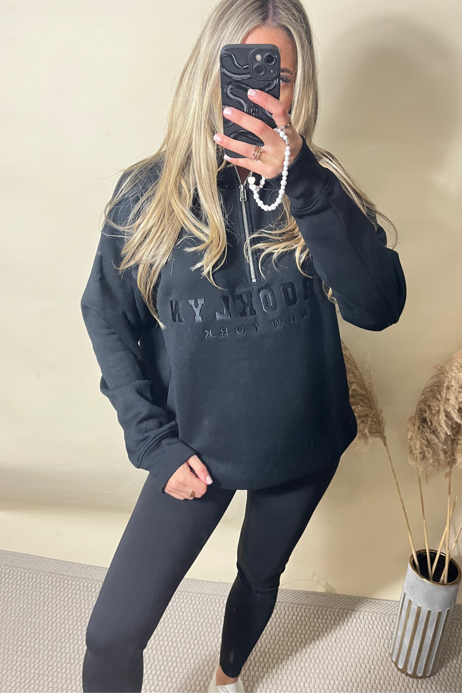 Unscripted home page on trend fashion & accessories – Unscripted ...